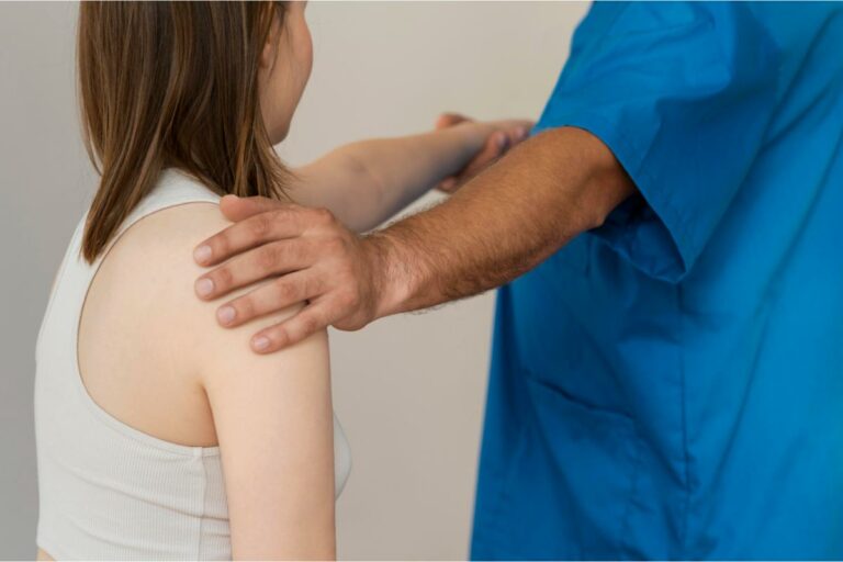 Tendón roto en el hombro: causas, síntomas y tratamientos | Traumatología